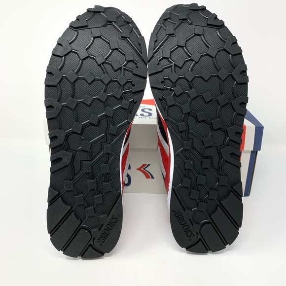 Brooks | Shoes | Brooks Mojo Mens Running Shoe Red Lunar Rock | Poshmark